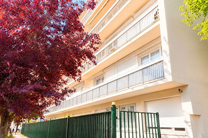 Saint-Maur-des-Fossés, Les Mûriers : Appartement 2 pièces à vendre