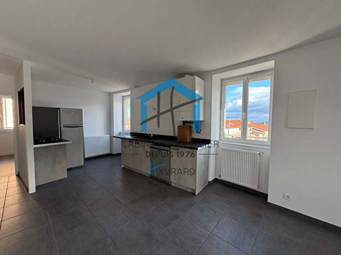 Appartement à louer - Saint-Chamond, La Valette, Croix Berthaud, Saint-Martin - 4 pièces - 3 chambres