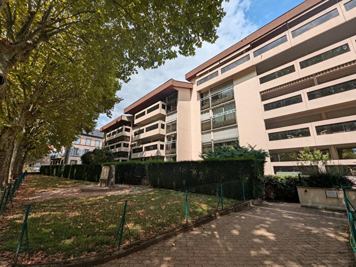 Appartement à vendre - Riom, Gare, Dagneaux, Moulin dEau, Planchepaleuil, Le Marais - 1 pièce
