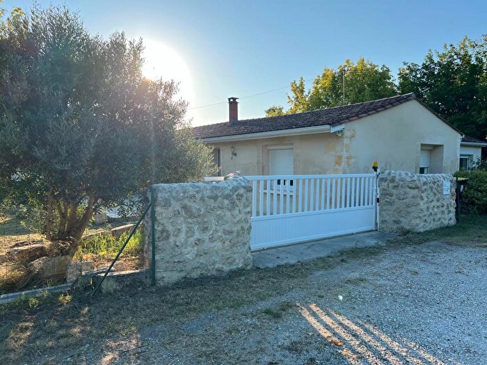 Maisons à vendre et appartements à louer - 1