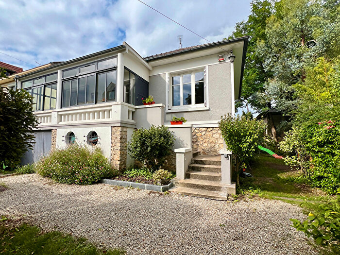 Maison 8 pièces à vendre à Colombes, La Petite Garenne