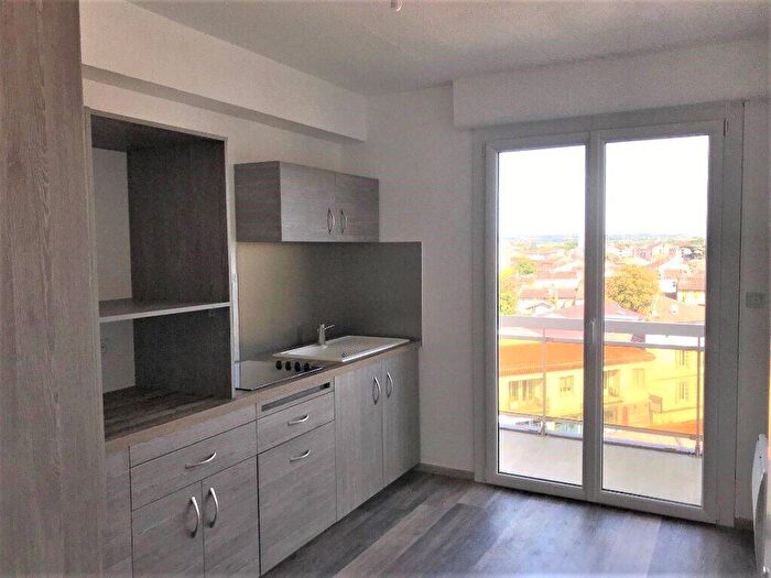 Appartement à louer - Grand Centre, Albi - 3 pièces - 2 chambres
