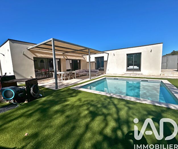 Maison 4 pièces à vendre à Saze