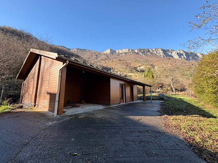 Maison à vendre - Saint-Jean-en-Royans - 3 pièces - 2 chambres