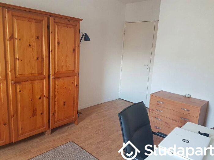 Appartement 1 pièce à louer à Prefecture, Cergy