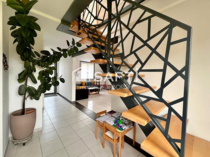 Maison 5 pièces à vendre à Saint-Sébastien-sur-Loire, Est