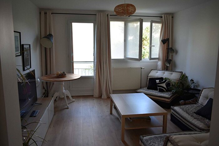 Appartement à louer - Saint Martin, Le Plessis-Trévise - 3 pièces - 2 chambres