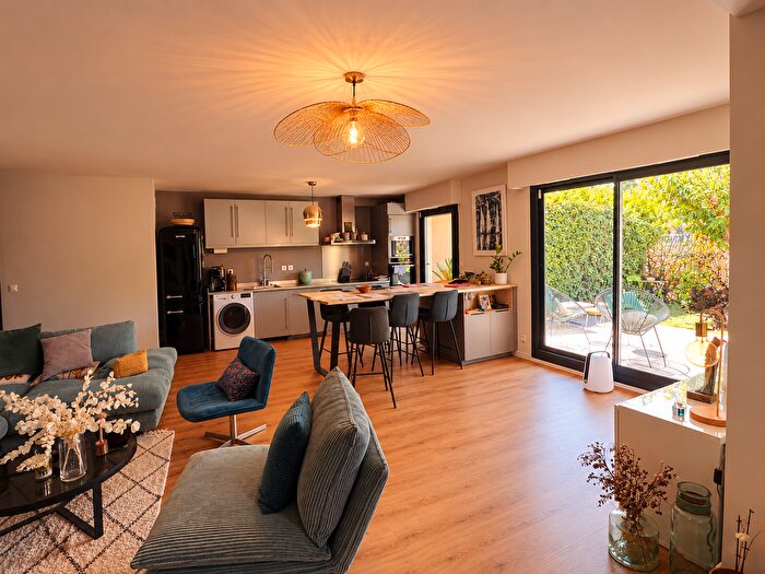 Appartement 5 pièces à Aix-en-Provence, Saint-Donat, Les Platanes, à vendre