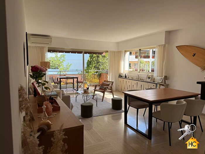 Appartement 2 pièces à vendre - Cannes, Petit Juas