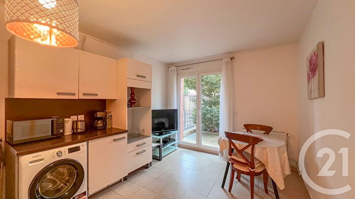Appartement à louer - Le Perreux-sur-Marne, Centre-ville, Quais dArgonne - 2 pièces - 1 chambre