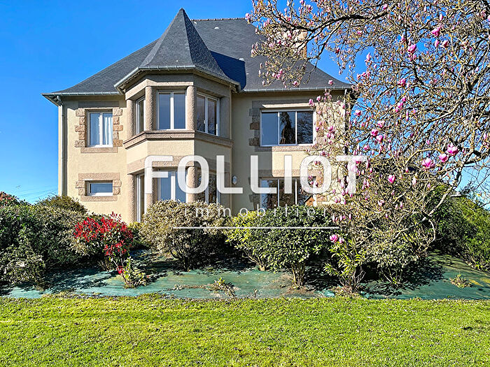 Maison à vendre - Fougères, Paron, Orières, Ecartelée, Bonabry - 13 pièces - 6 chambres