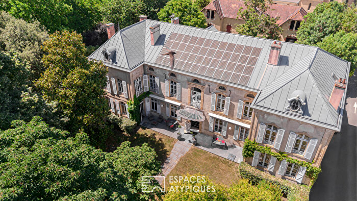 Maison 15 pièces à vendre - Villecomtal-sur-Arros
