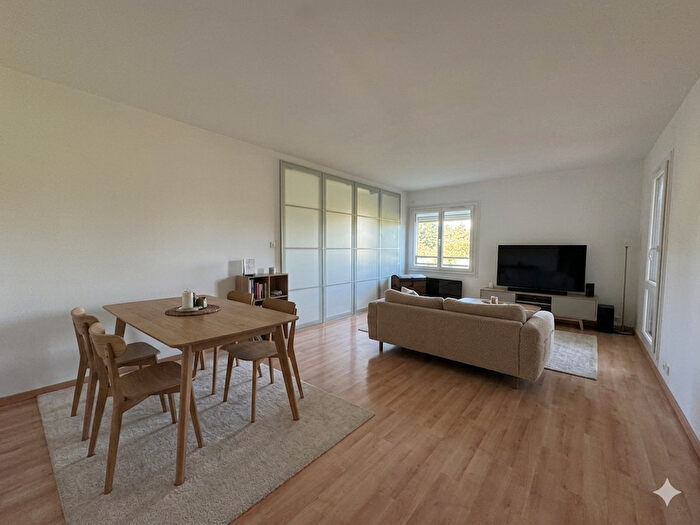Appartement 4 pièces à vendre à Courcouronnes, Résidence de la Dame du Lac