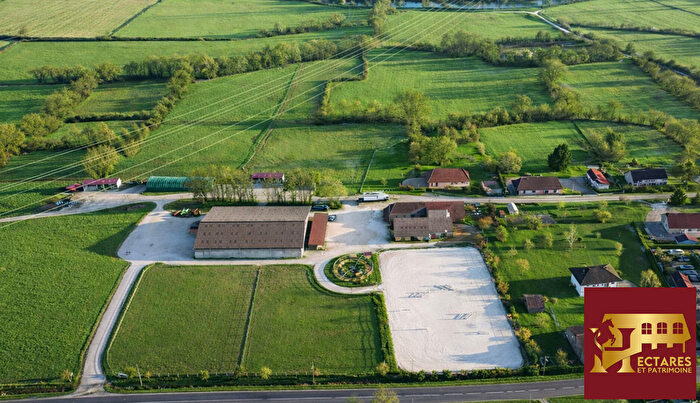 Maison à vendre - Louhans - 3 pièces - 2 chambres