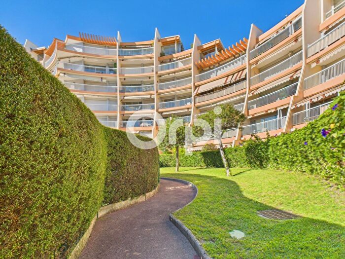 Mandelieu-la-Napoule, La Napoule : Appartement 1 pièce à louer