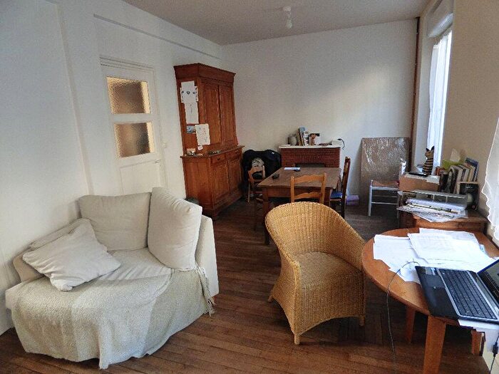 Centre Ville, Avranches : Appartement 4 pièces à louer