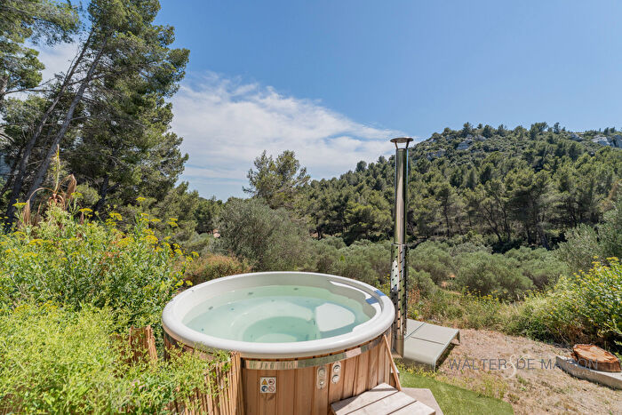 Maison à vendre - Les Baux-de-Provence - 6 pièces - 4 chambres