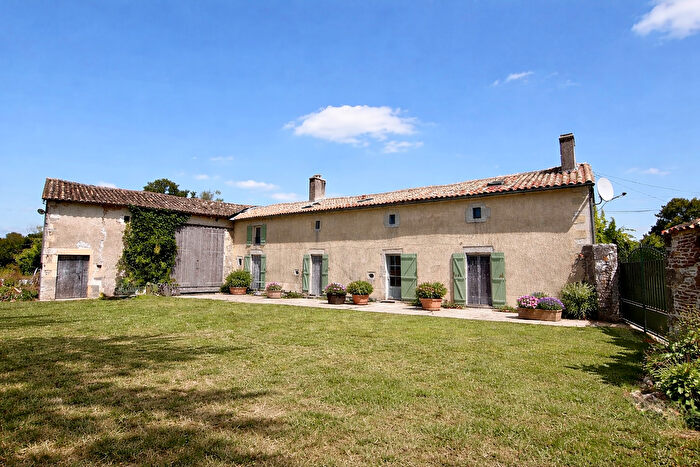 Maison 6 pièces à Chaunay, à vendre