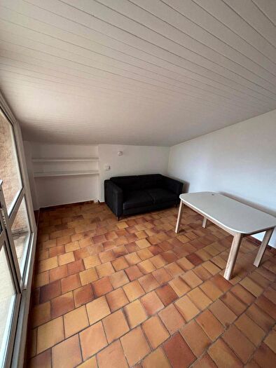 Appartement à louer - Les Remparts-Kennedy, Perpignan - 2 pièces - 1 chambre