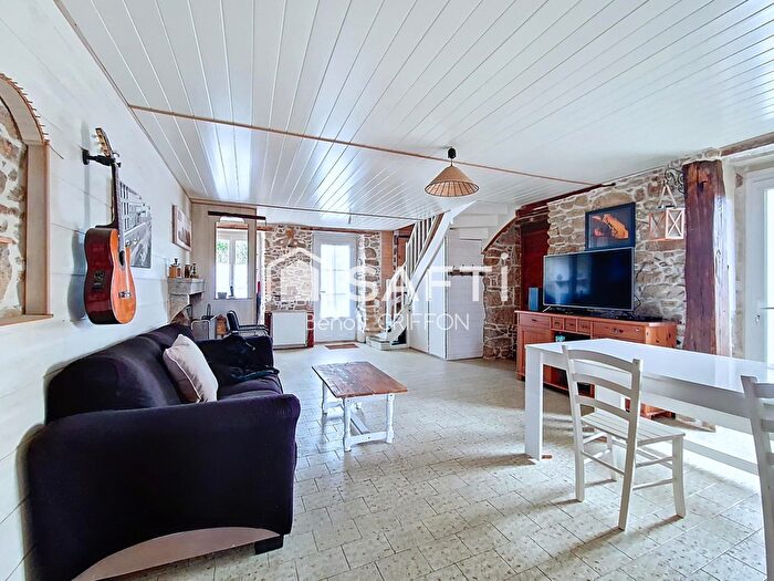 Maison à vendre - Tiffauges - 5 pièces - 3 chambres