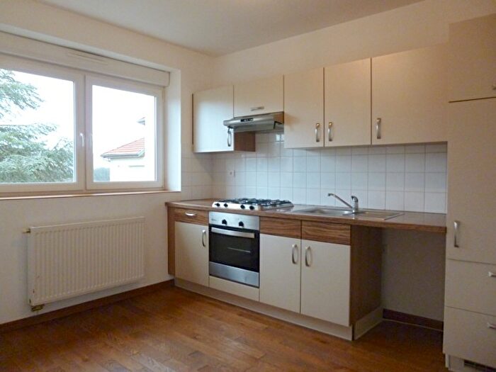 Appartement à louer - Nancy, Beauregard, Boufflers, Buthegnémont - 4 pièces - 3 chambres