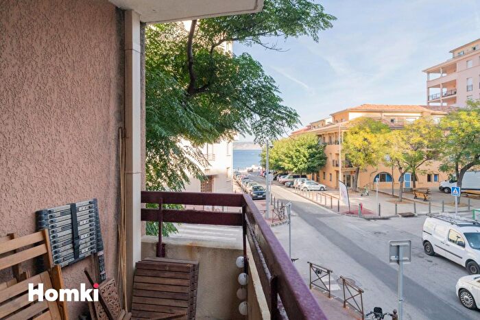 Appartement 2 pièces à vendre à Marseille 7ème, Endourme, Vallée des Auffres