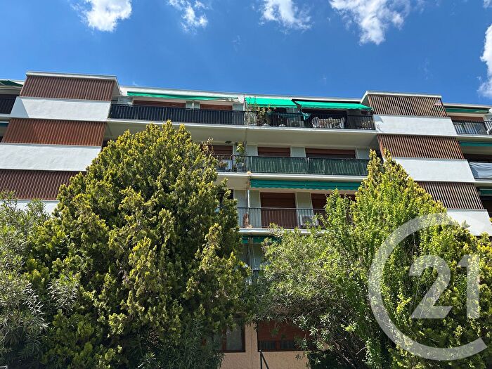 Marseille 13ème, Saint-Jérome : Appartement 2 pièces à louer