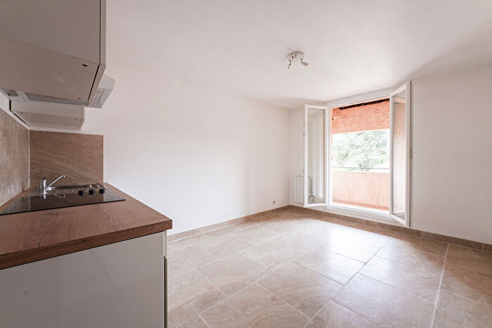 Appartement à vendre - Aix-en-Provence, Pont de lArc - 2 pièces - 1 chambre