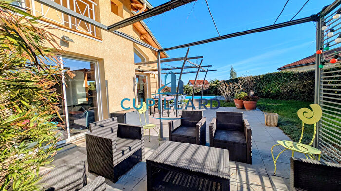 Maison à vendre - Villerest - 6 pièces - 4 chambres