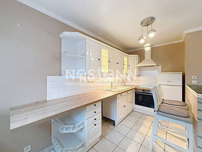 Appartement 2 pièces à Chevalier-Les Petits Prés, Plaisir, à louer
