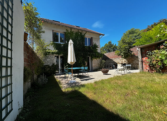 Maison 5 pièces à louer - Nanterre, Vieux Pont