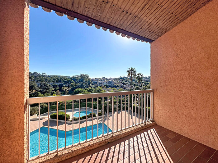 Appartement 1 pièce à Vence, Saint-Martin, Lubiane, Le Suve, à vendre
