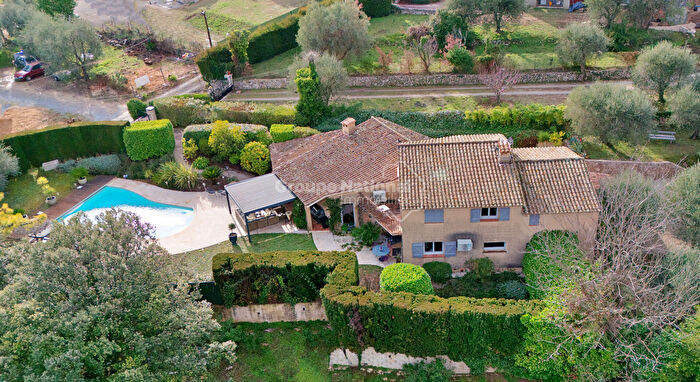 Maison à vendre - Le Tignet - 5 pièces - 4 chambres