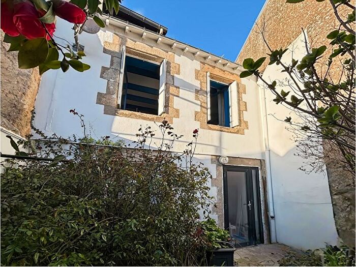 Maison à vendre - Port-Louis - 4 pièces - 3 chambres