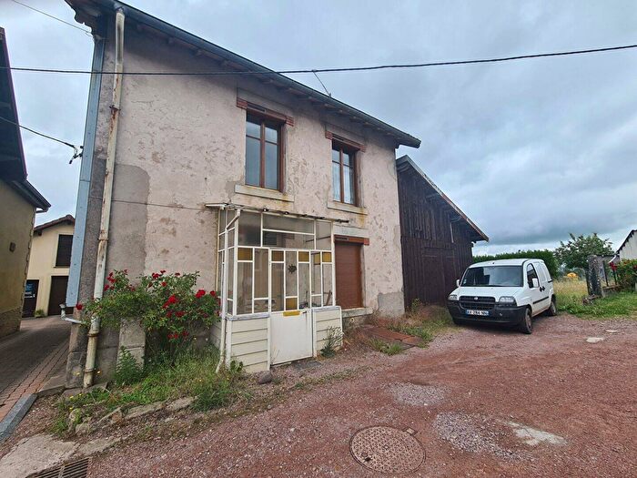 Maison à louer - Xertigny - 5 pièces - 3 chambres