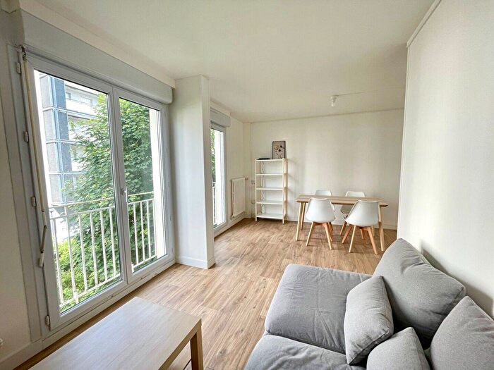 Appartement 4 pièces à louer - Gare-Senelle-Pont de Paris, Laval