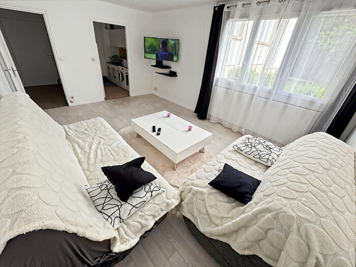 Appartement 1 pièce à Clermont, à vendre