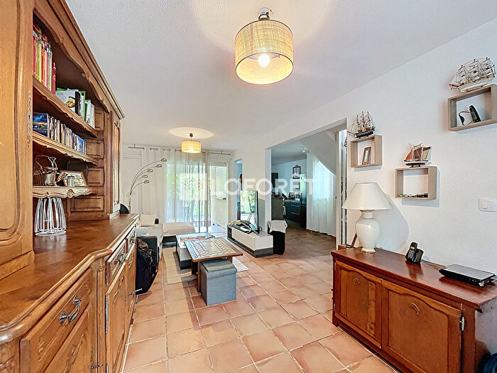 Appartement à vendre - Gourbeyre - 4 pièces - 3 chambres