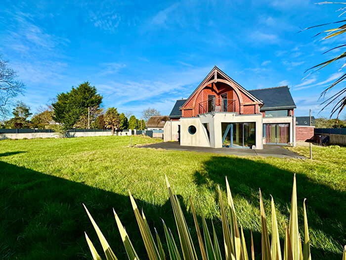 Maison à vendre - Trégunc - 6 pièces - 4 chambres