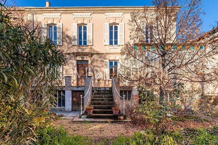 Maison à vendre - Apt - 10 pièces - 9 chambres