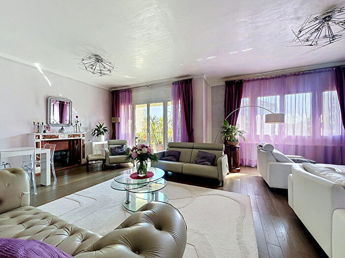 Marseille 8ème, Perier : Appartement 4 pièces à vendre