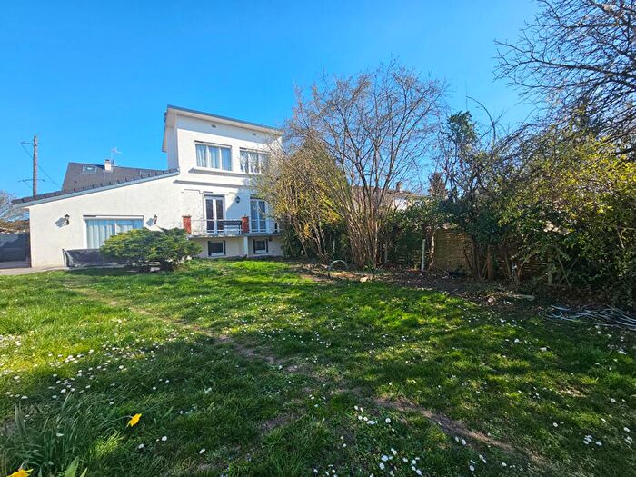 Maison à vendre - La Frette-sur-Seine - 6 pièces - 4 chambres