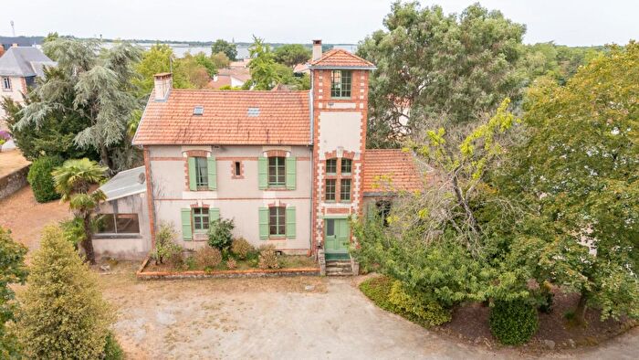 Cugand - Maison 11 pièces à vendre