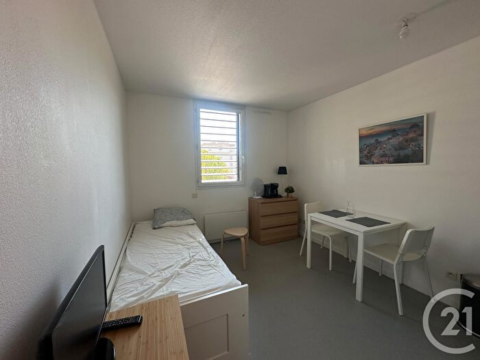 Appartement à louer - Nîmes, collines - 1 pièce