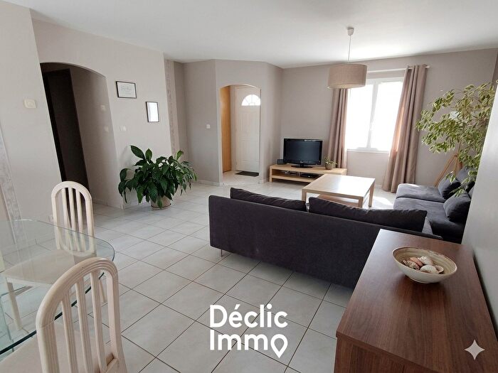 Maison 7 pièces à La Chapelle-Achard, à vendre