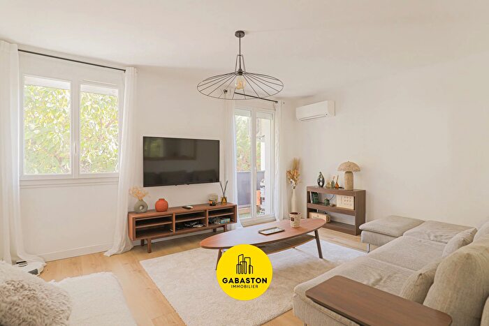 Appartement à vendre - Marseille e , Mazargues - 2 pièces - 1 chambre