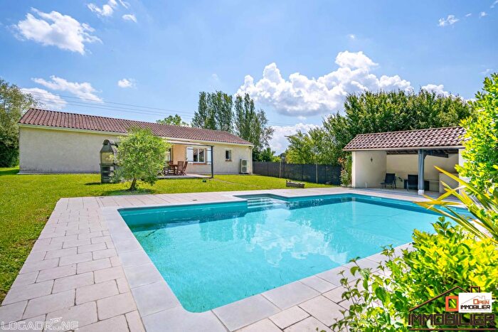 Maison à vendre - Castelmoron-sur-Lot - 5 pièces - 4 chambres