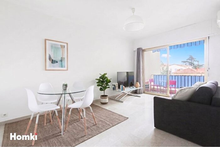 Appartement 2 pièces à Nice, Parc Impérial, Le Piol, à vendre