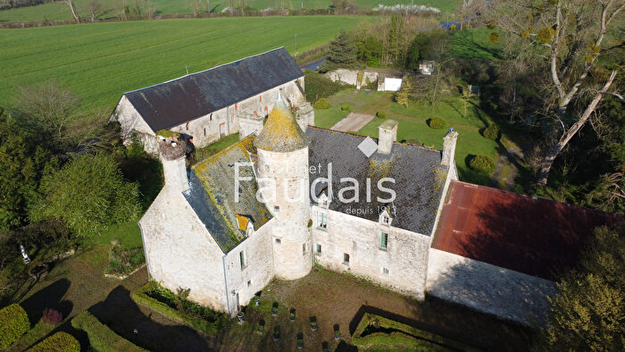Maison à vendre - Le Ham - 11 pièces - 3 chambres