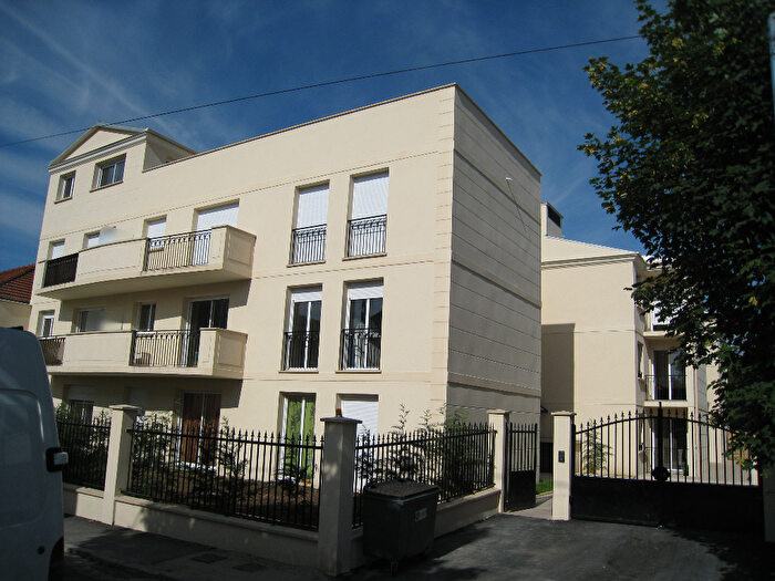 Appartement à louer - Neuilly-Plaisance, Eglise, Gare - 2 pièces - 1 chambre